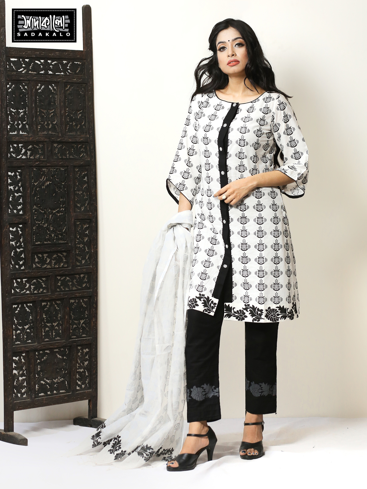 New Stylish Black and White Color Cotton Kameez Set at Sadakalo – Sadakalo