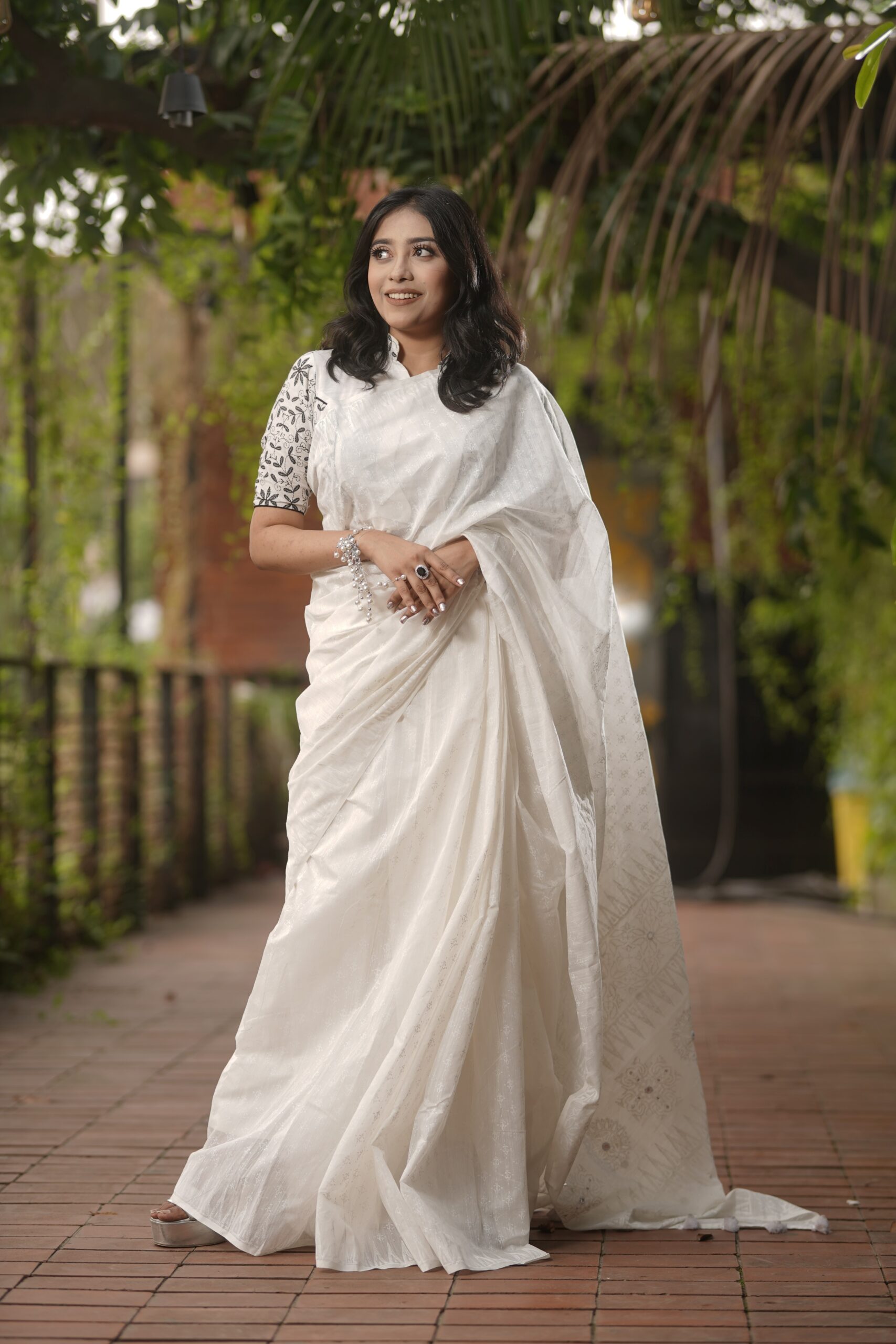 Latest Traditional Design Hand Stitch Work Half Silk Sharee – Sadakalo